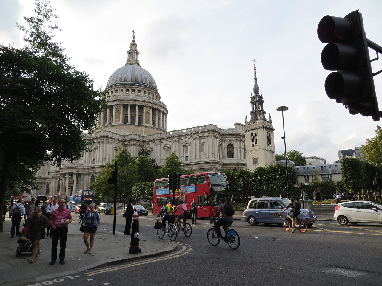 Cycling & Public Transport - Are they Really Working Together? | Metro