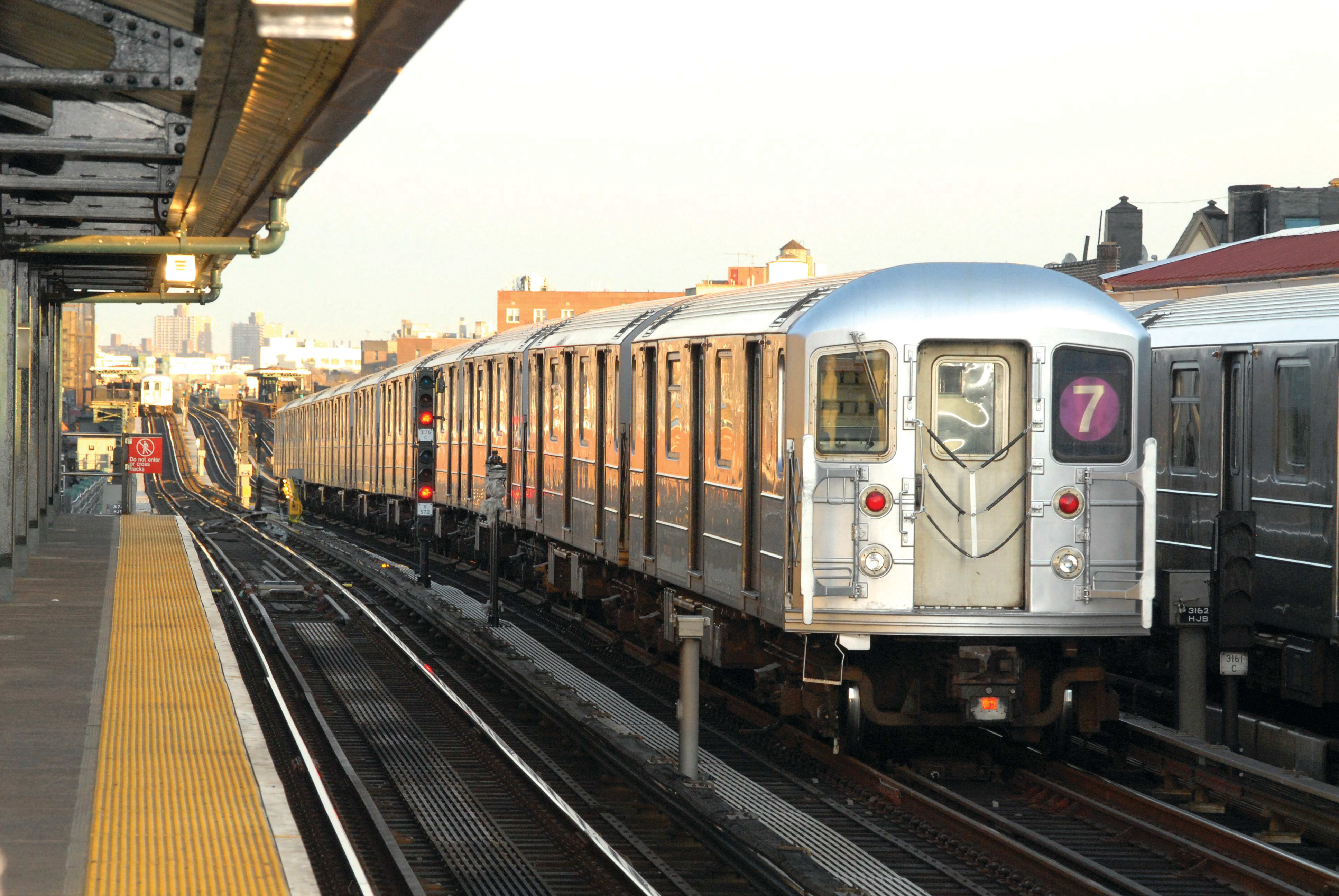 Transit Funding, Elections Loom Large Over the Industry | Metro