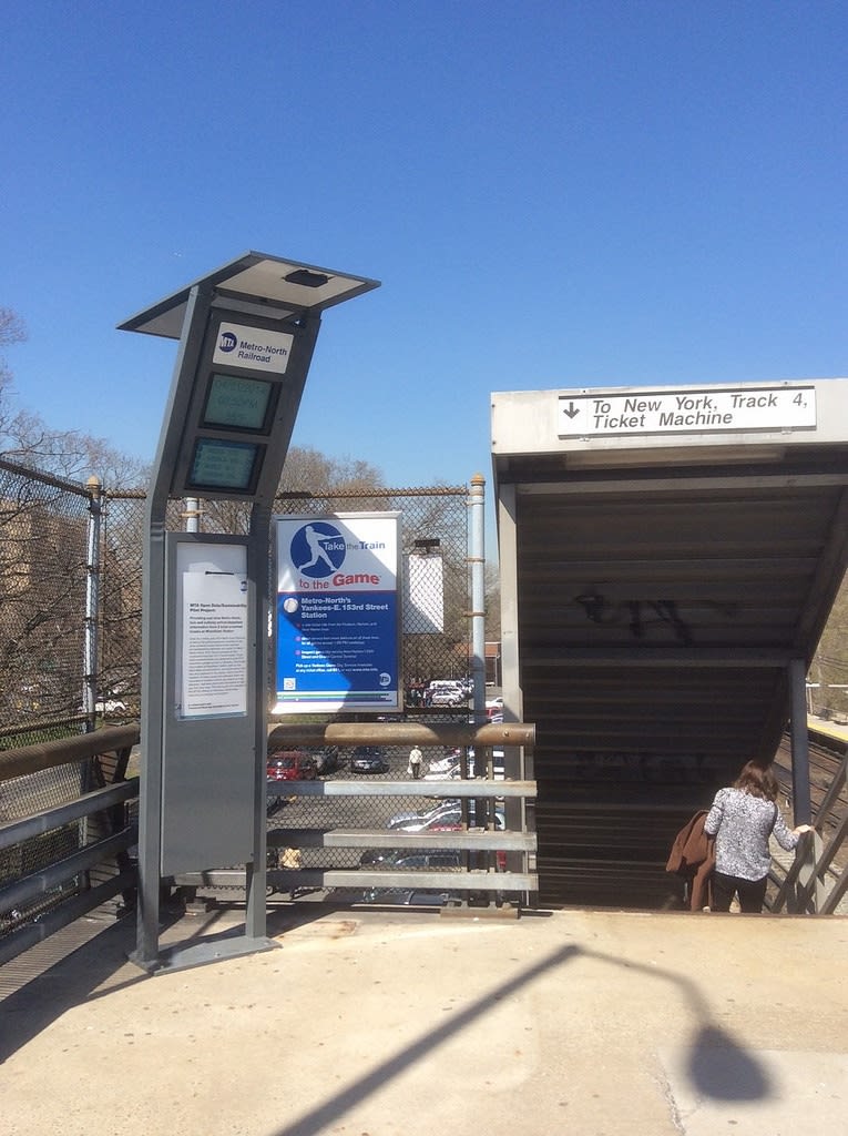 N.Y. MTA testing solar-powered kiosks that provide real-time info | Metro