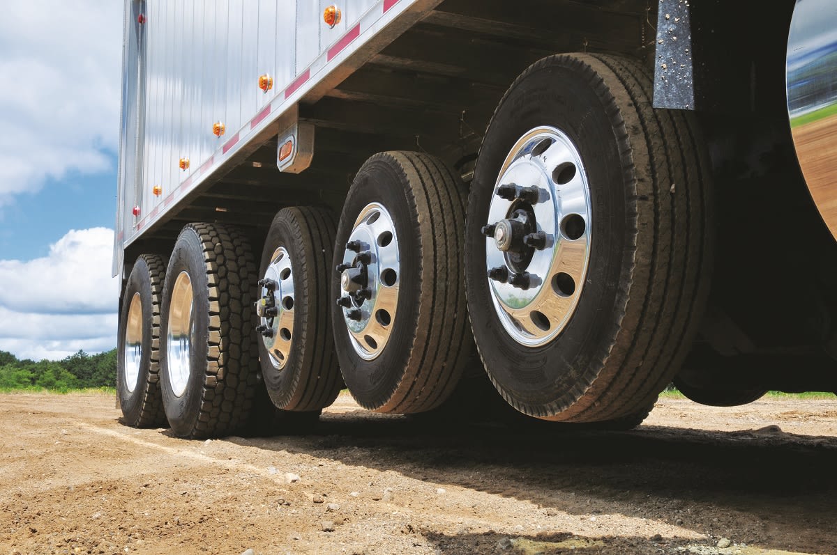 What to Consider When Choosing Lift Axles | Heavy Duty Trucking