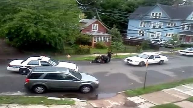 Arrest of Man with Sawed-Off Rifle | Police Magazine