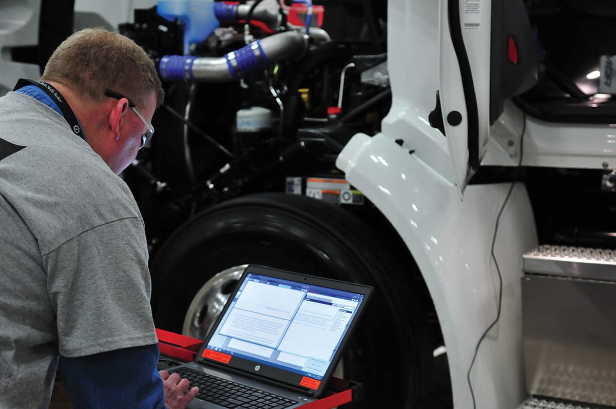 How to Spec and Protect Truck Electronics | Heavy Duty Trucking