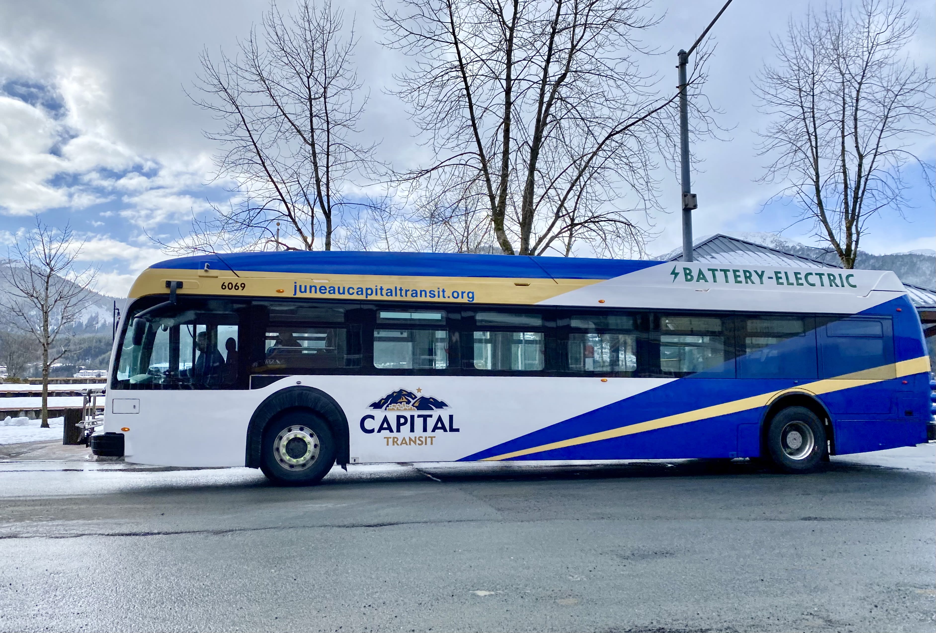 Proterra Delivers Alaska's First Zero-Emissions Bus | Metro