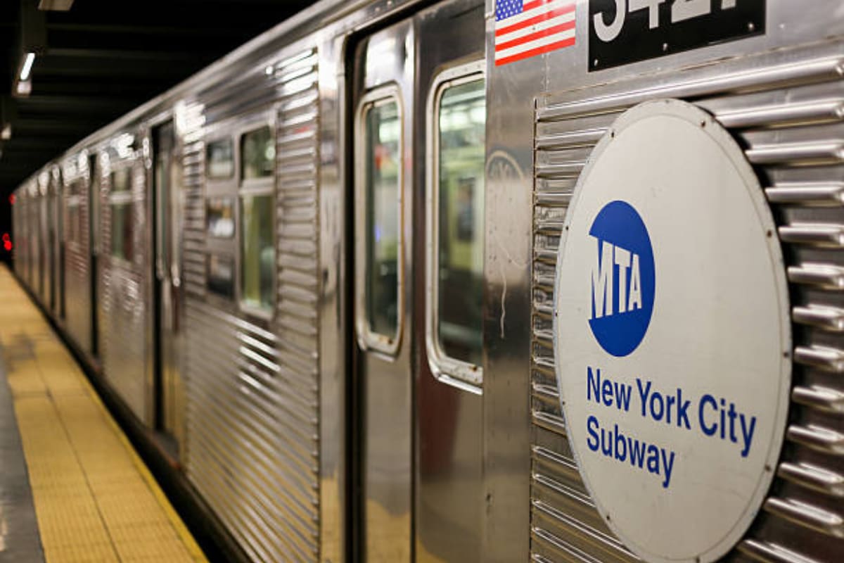 New York MTA Board Adopts 2023 Budget | Metro