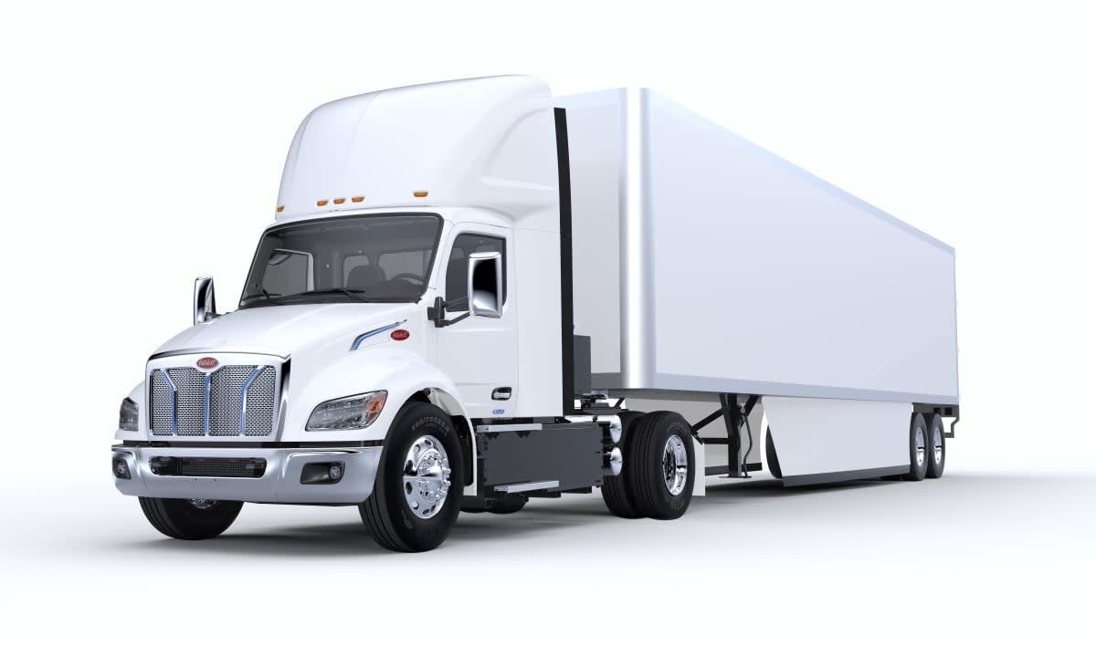 Kenworth and Peterbilt Announce New EV Truck Models | Heavy Duty Trucking