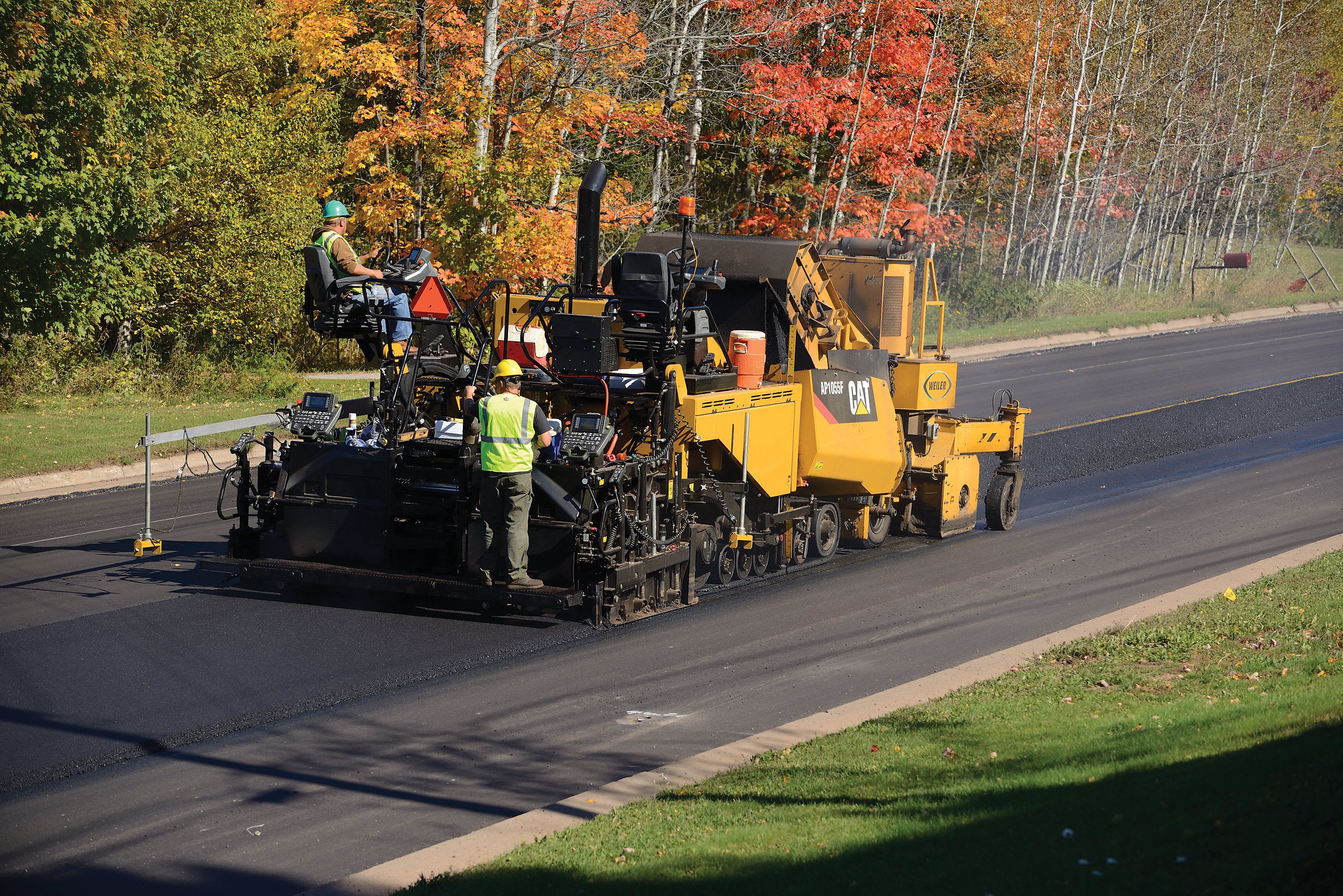 AP1000F and AP1055F Pavers | Government Fleet
