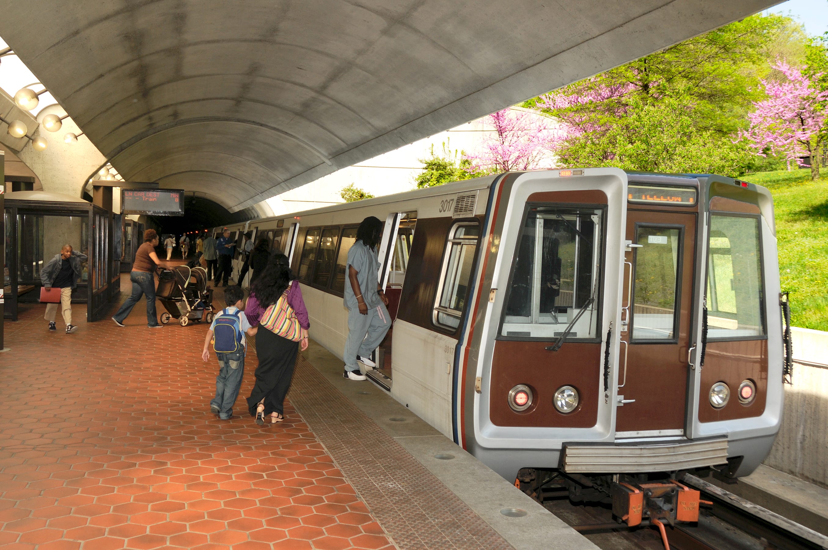 FTA adds 217 unresolved issues for D.C. Metro to address