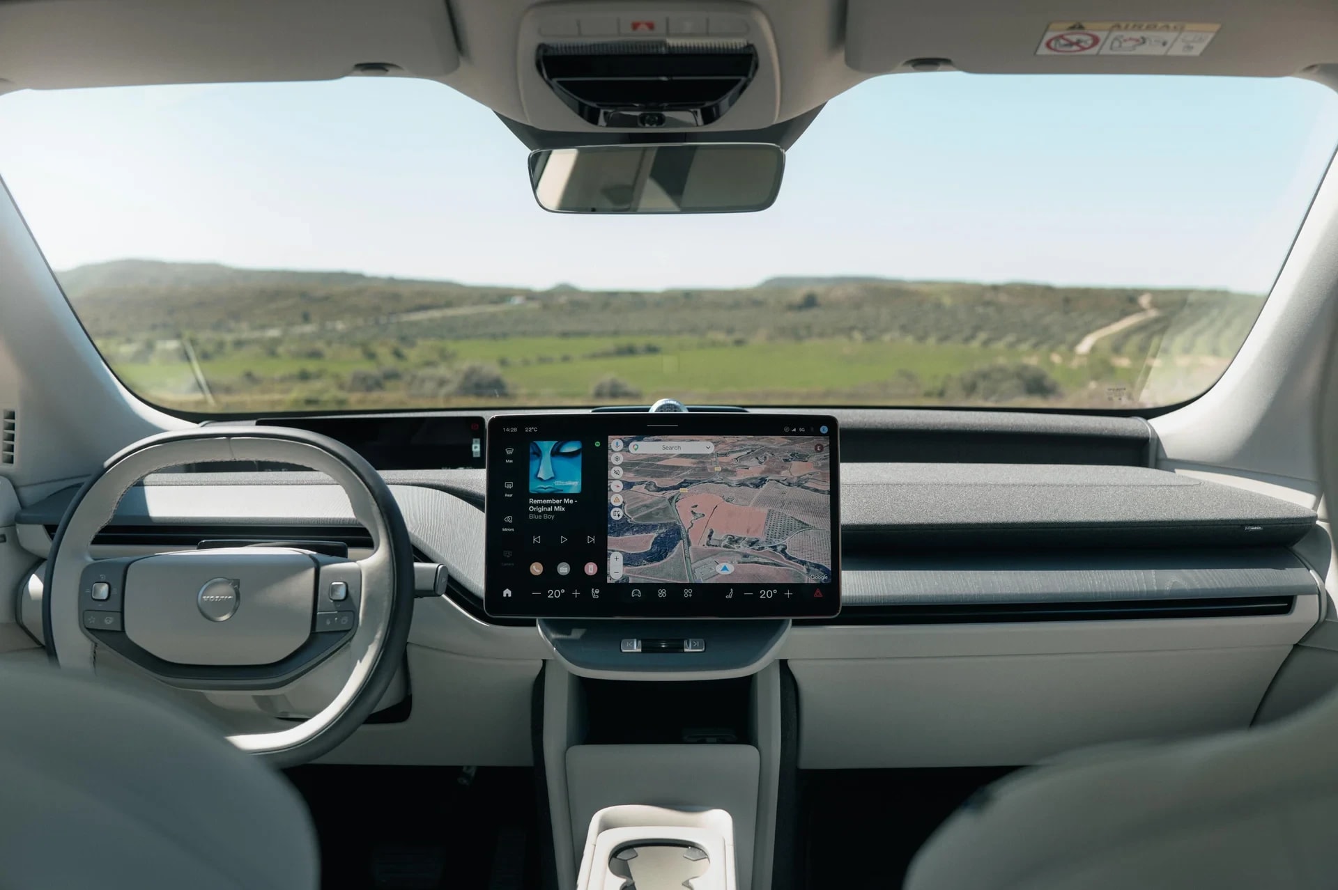 Volvo, Google Preview AI-Powered In-Car Navigation Features ...