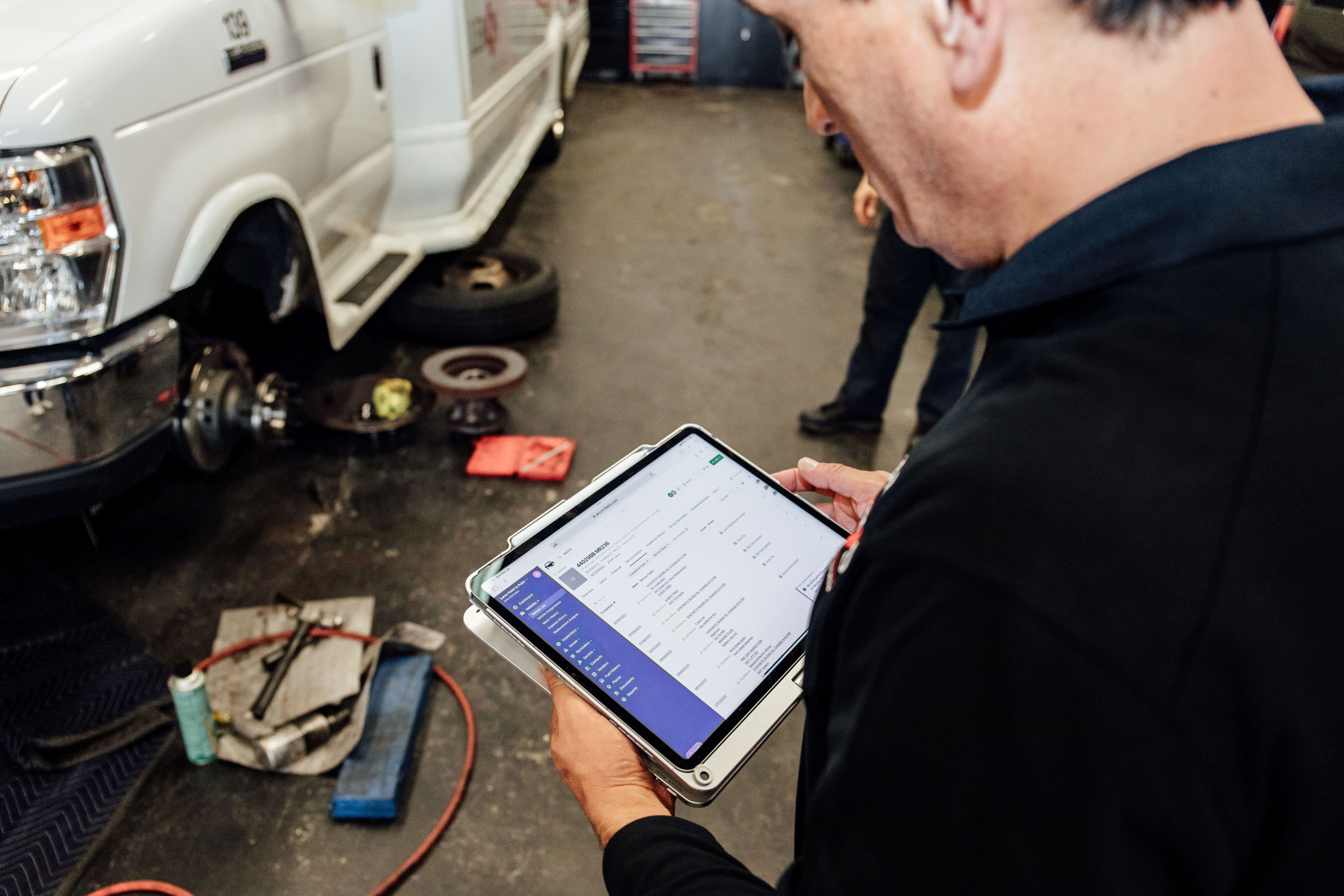 Reinventing Fleet Maintenance with Real-time Visibility and AI | Metro