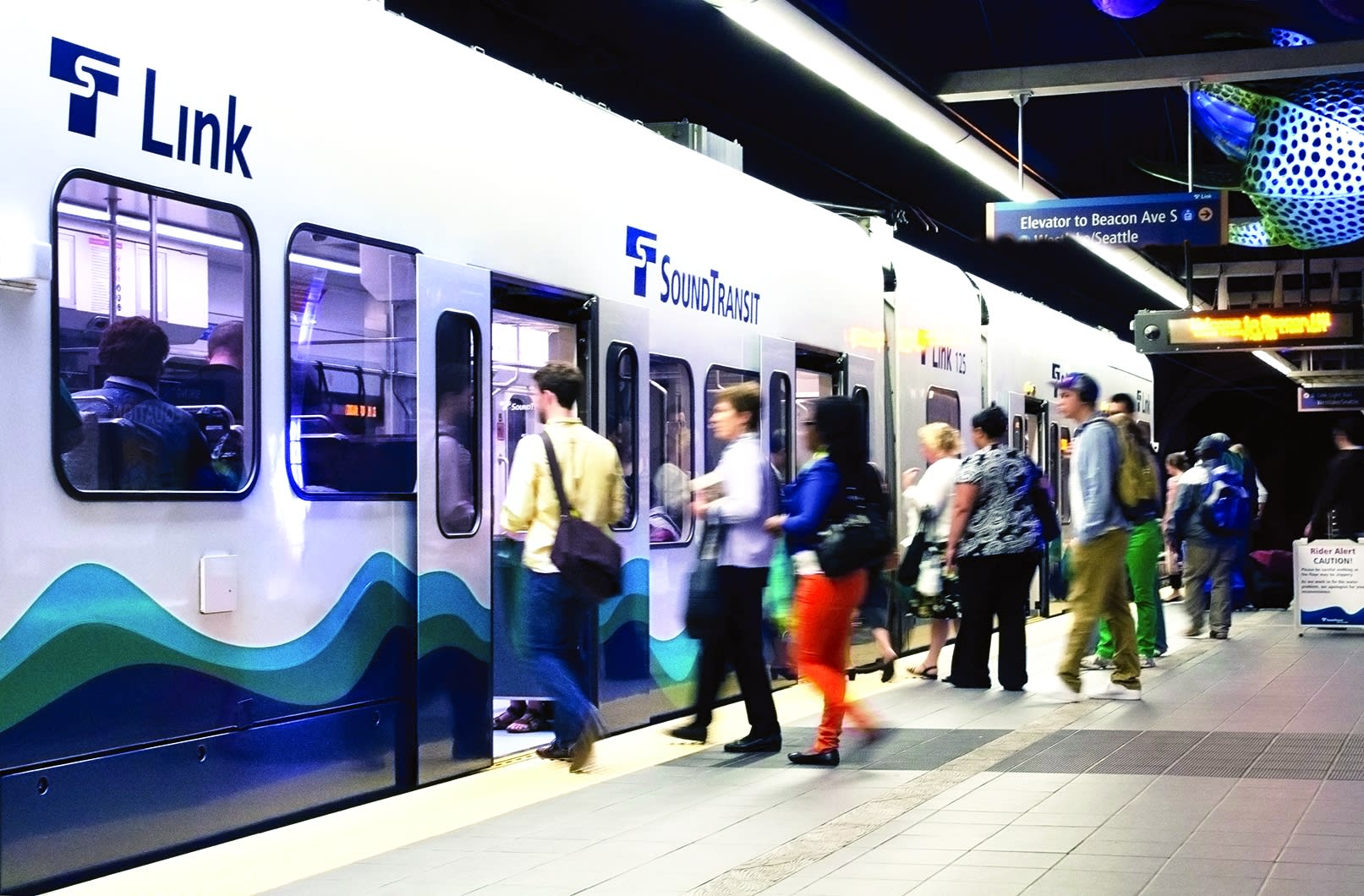 Sound Transit board taps elevated light rail for Redmond Link extension ...