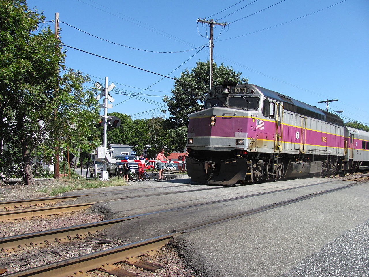 MBTA adding Wi-Fi on commuter rail system | Metro