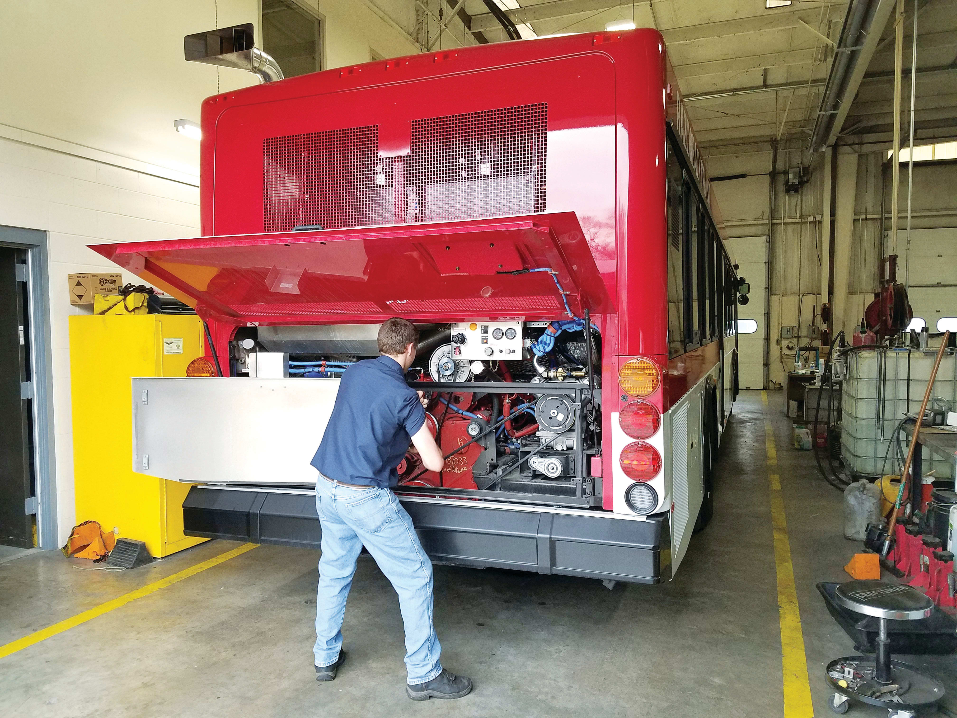 University of Arkansas' Razorback Transit Partners to fill Crucial Need ...