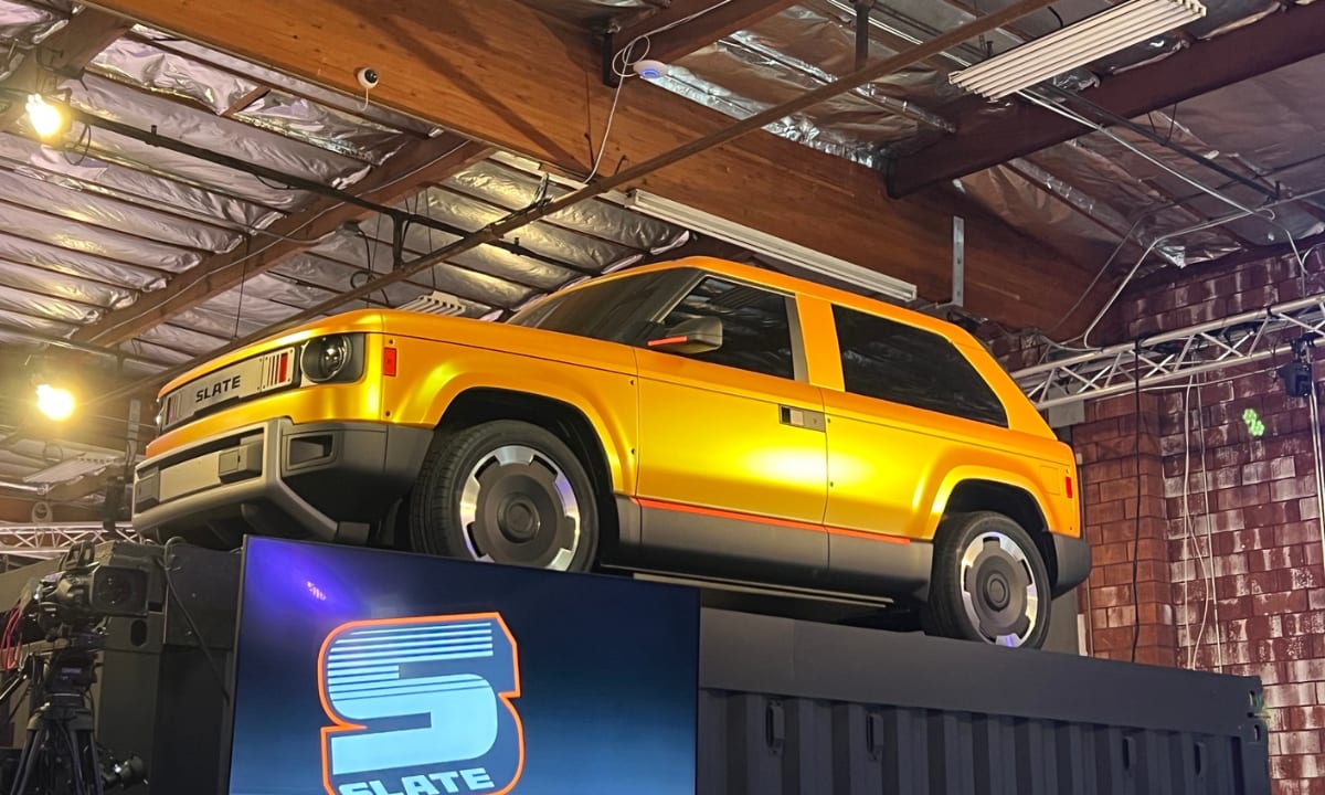 Slate Electric SUV, Pickup Switchable Model Aims For Light-Duty Fleets ...