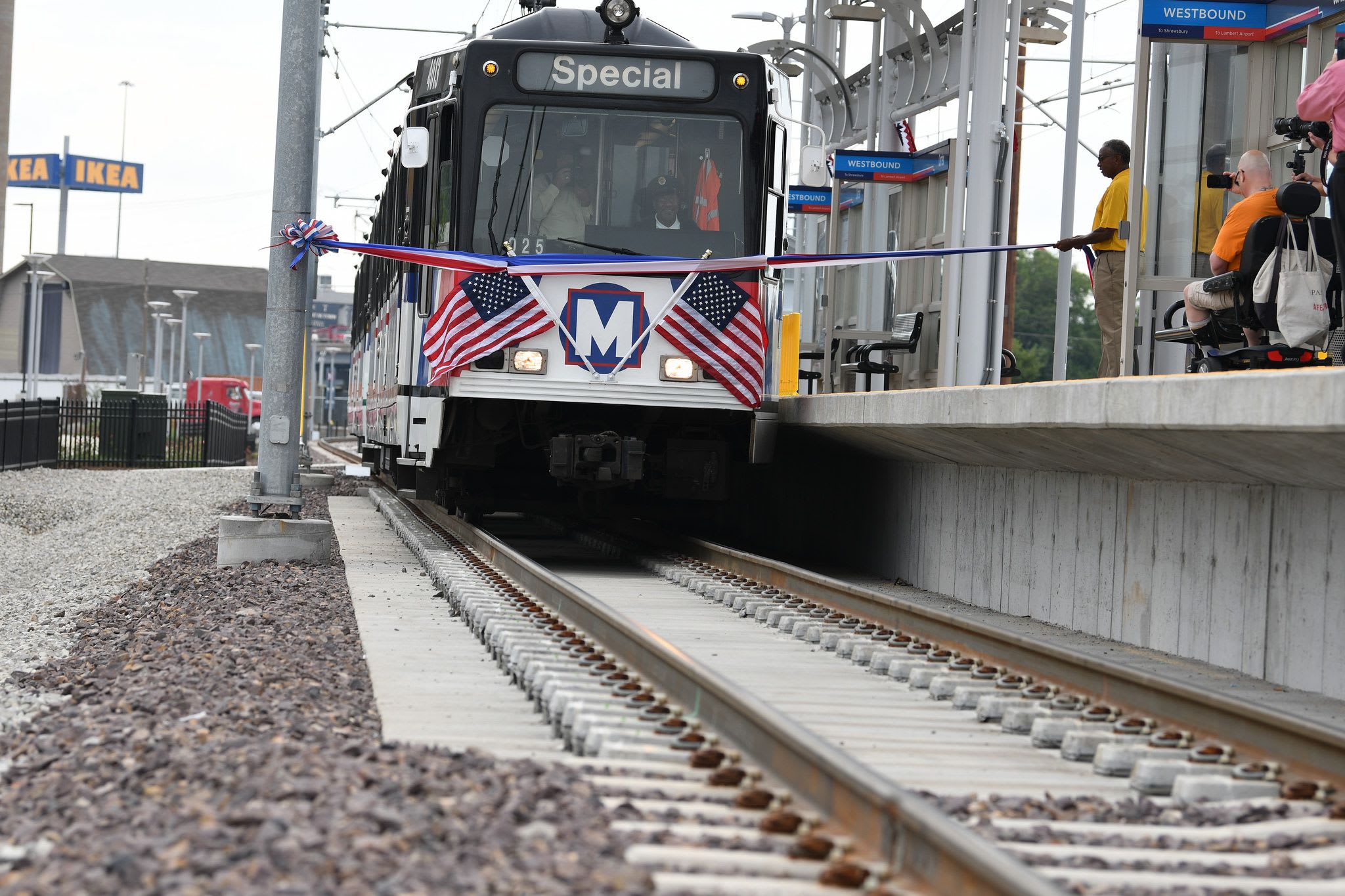 St. Louis Metro Transit, partners open new light rail station