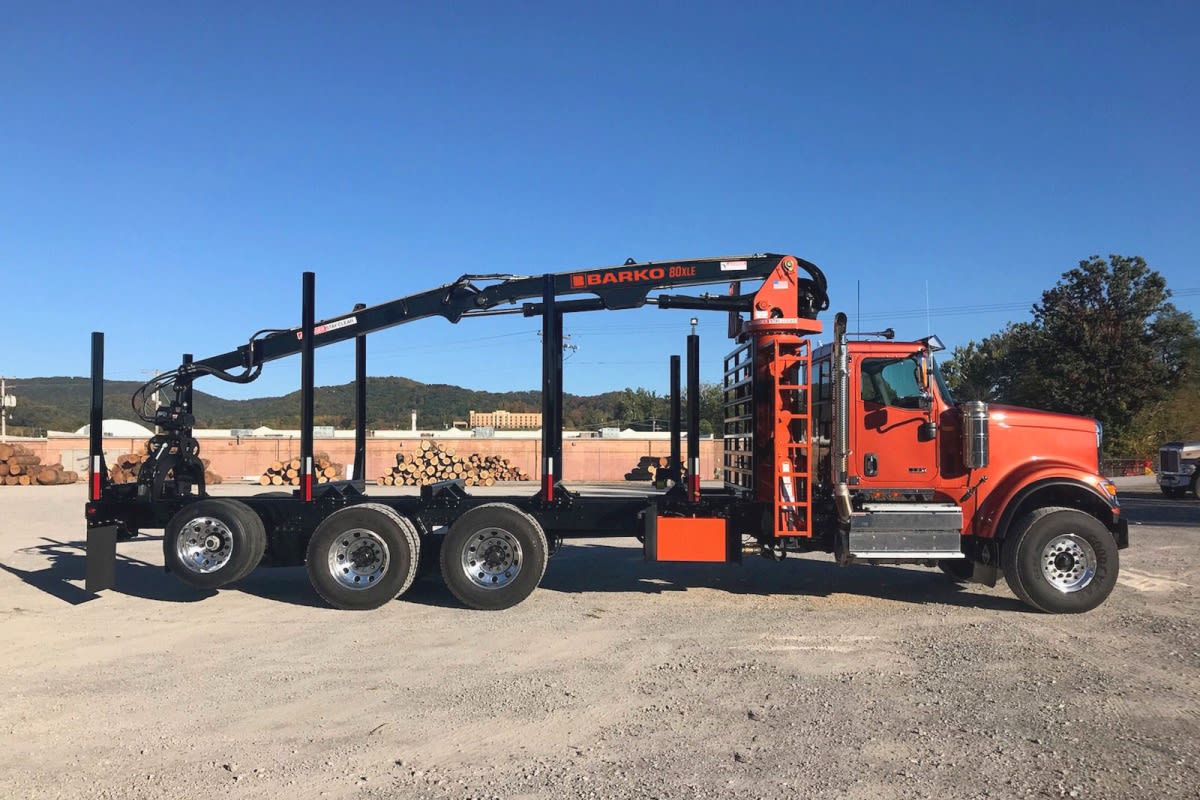Barko Hydraulics Showcases 80XLE Utility Loader | Government Fleet