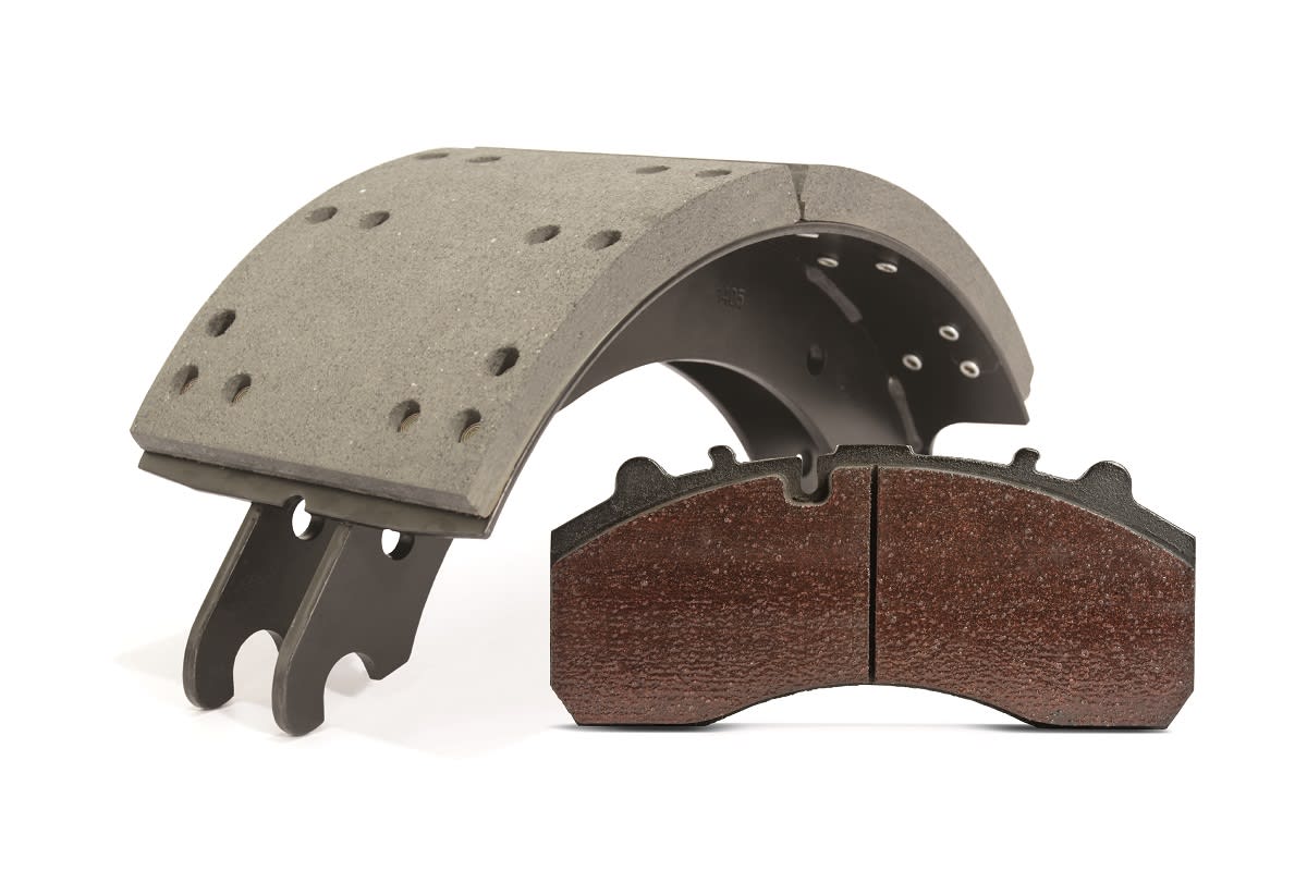 Choose the Right Brake Linings for Your Truck Fleet | Heavy Duty Trucking