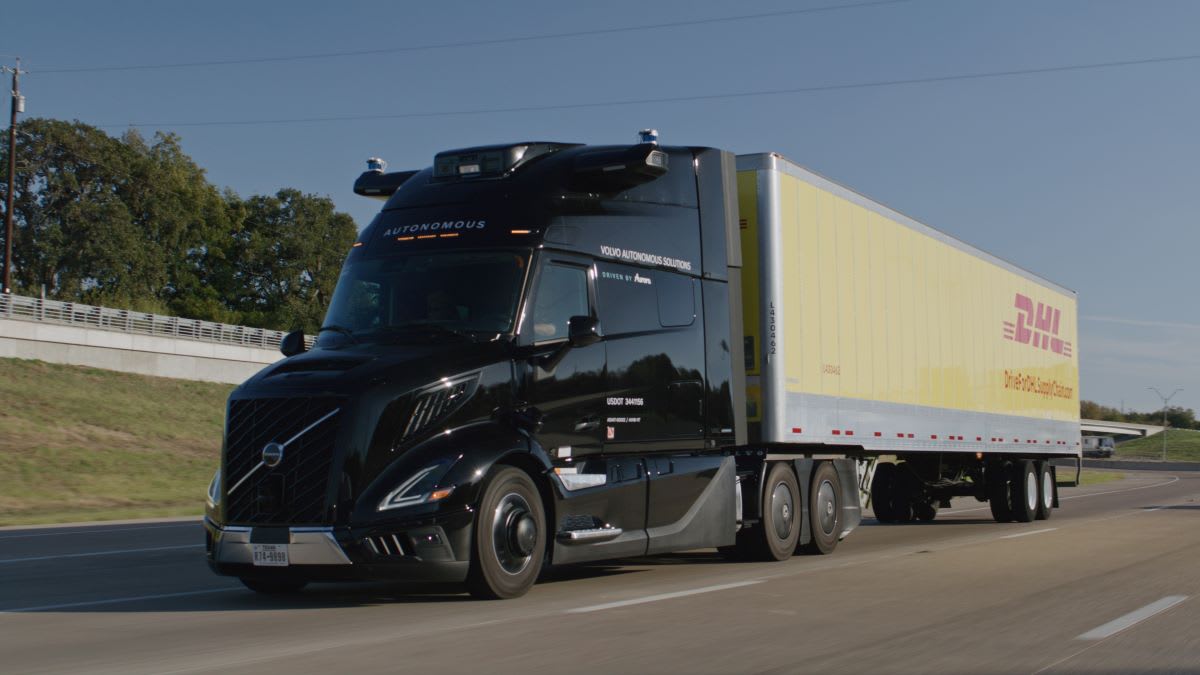 Volvo, DHL Begin Autonomous Truck Operations | Heavy Duty Trucking