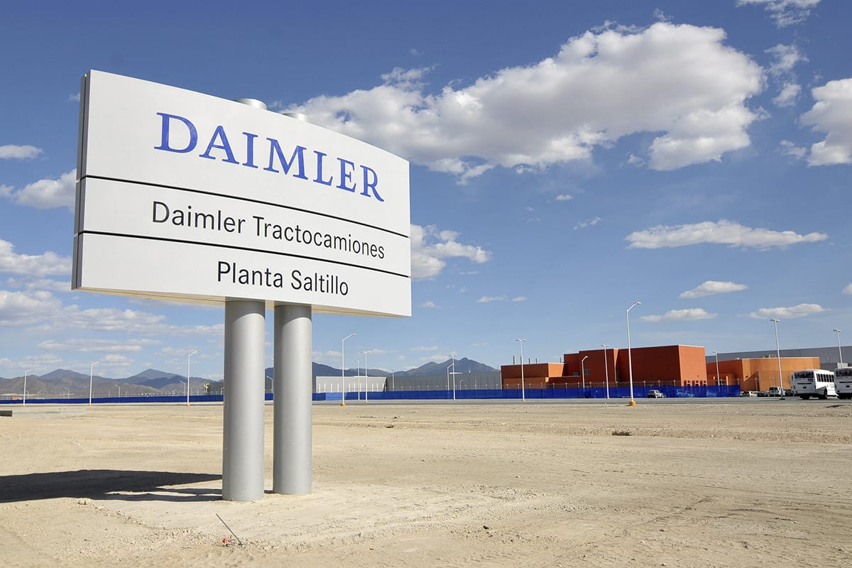 DTNA Restarting All Manufacturing Operations | Heavy Duty Trucking