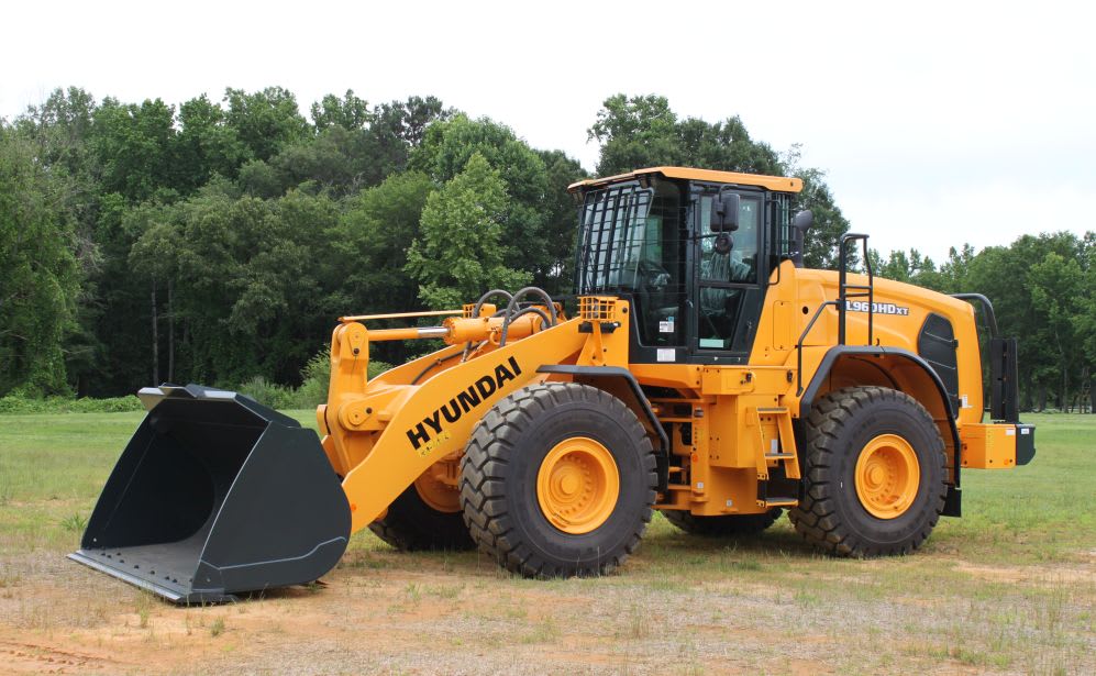 Guarding Package Protects Hyundai Wheel Loader | Government Fleet