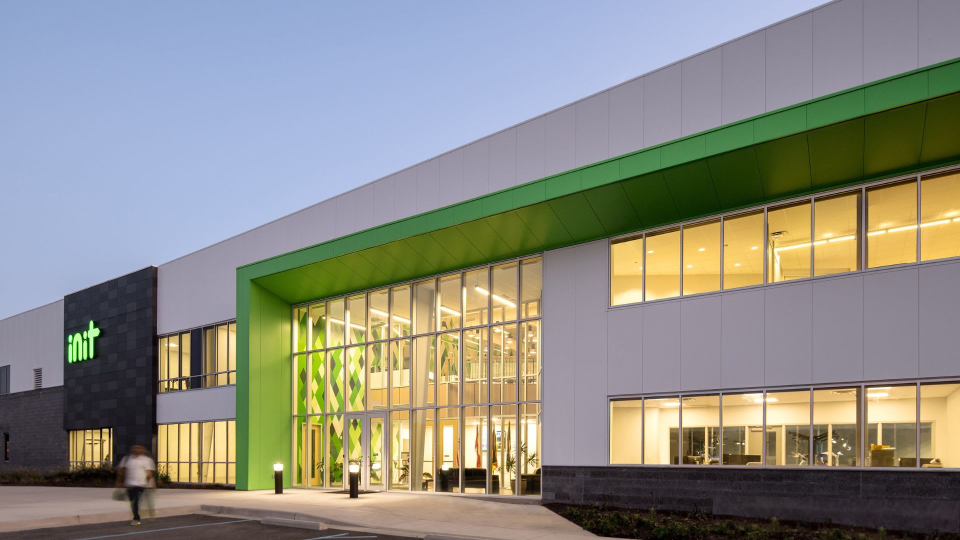 INIT Announces New Leadership, Promises Growth | Metro