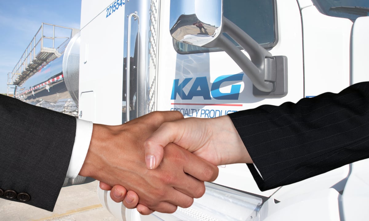 Kenan Advantage Grows Dry Bulk Business With XBL Deal | Heavy Duty Trucking