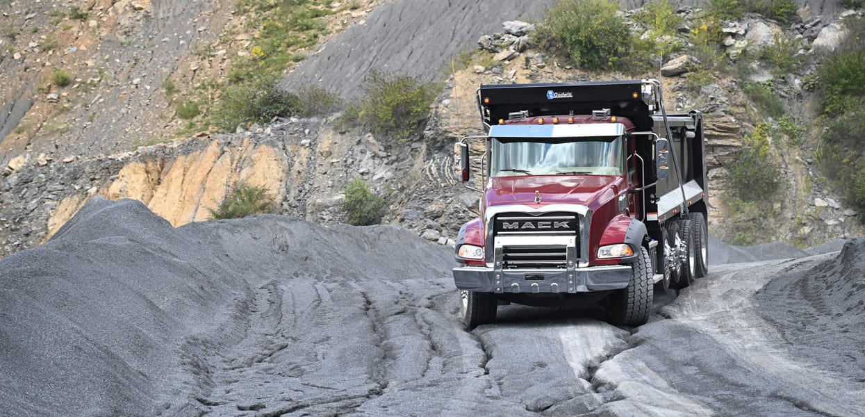 Putting Mack’s Command Steer to the Test | Heavy Duty Trucking