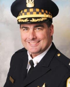 Four-Time Felon Charged in Chicago Police Commander's Shooting Death ...