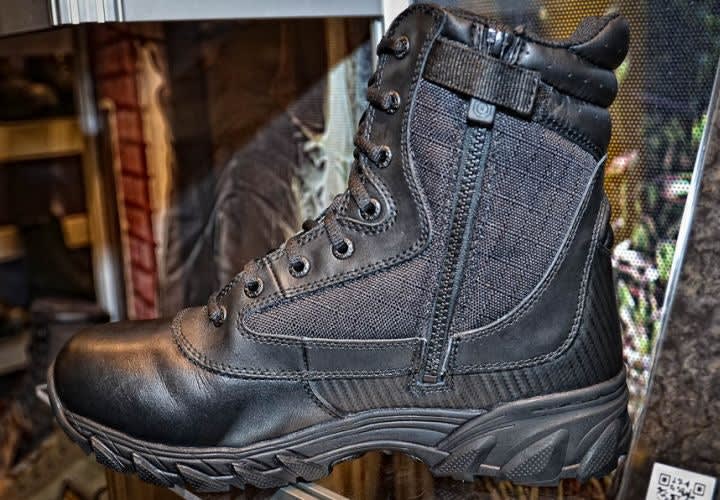 SHOT Show 2012: Original S.W.A.T.'s Lightweight Chase Boots | Police ...