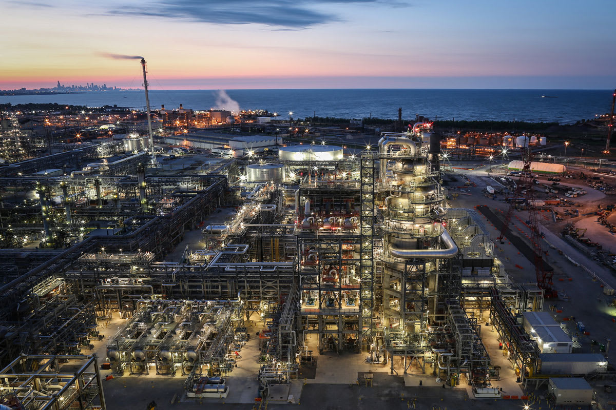 BP Refinery Shutdown Leads to Emergency HOS Exemption | Heavy Duty Trucking
